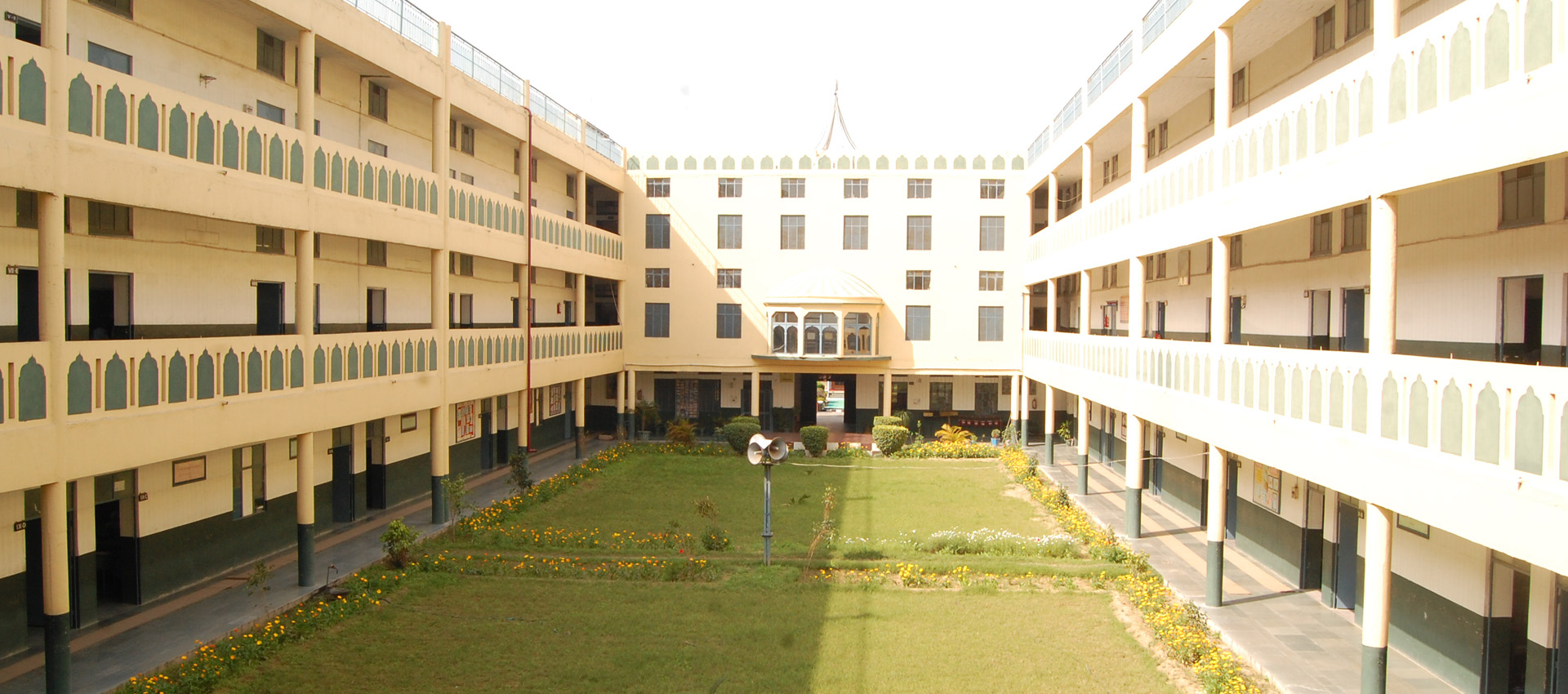 Akal Academy